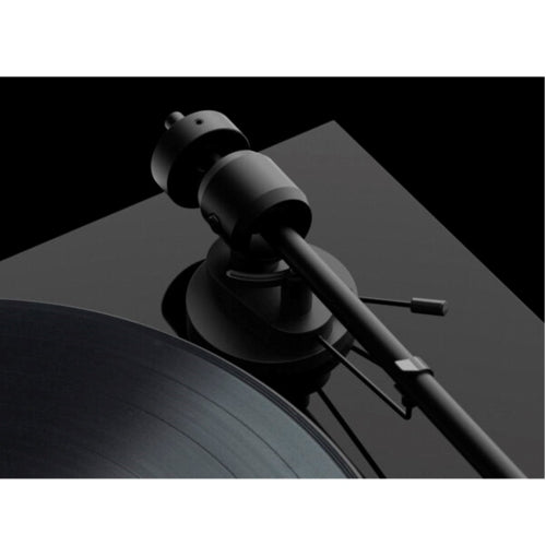 Pro-Ject E1 BT Turntable with Built-In Phono Preamp and BT Transmitter ...