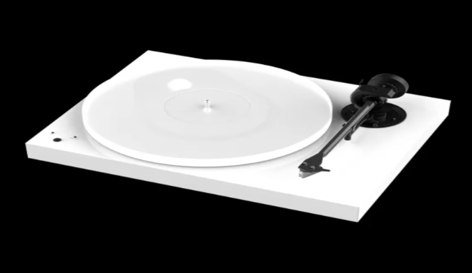 Pro-Ject X1 B Turntable – Advance Electronics